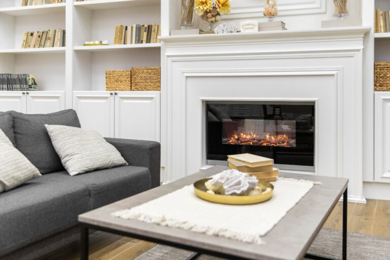 Installer un foyer au propane : contraintes techniques à connaître